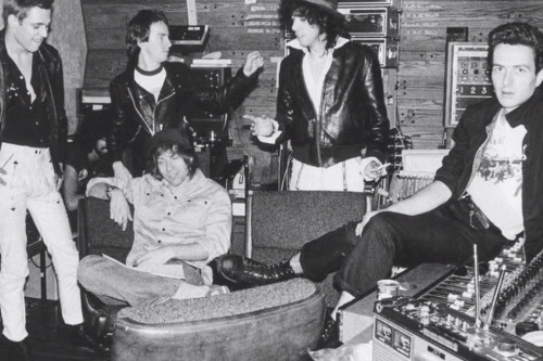 Blue Öyster Cultia ja The Clashia tuottanut Sandy Pearlman on kuollut ...