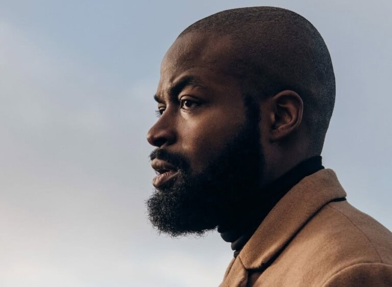 Elokuvallisen maalailevaa tunnelmointia - Jesse Markin murtaa henkisiä ...