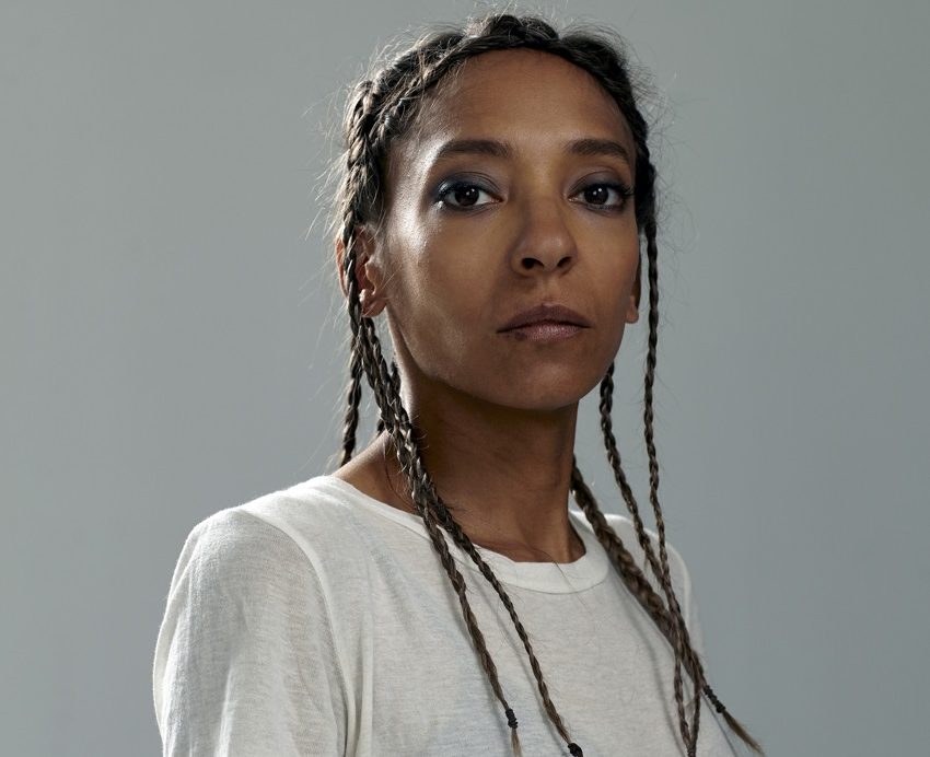 Ennakkokuuntelu: Suad ja itselle kerrotut valkoiset valheet - Soundi.fi