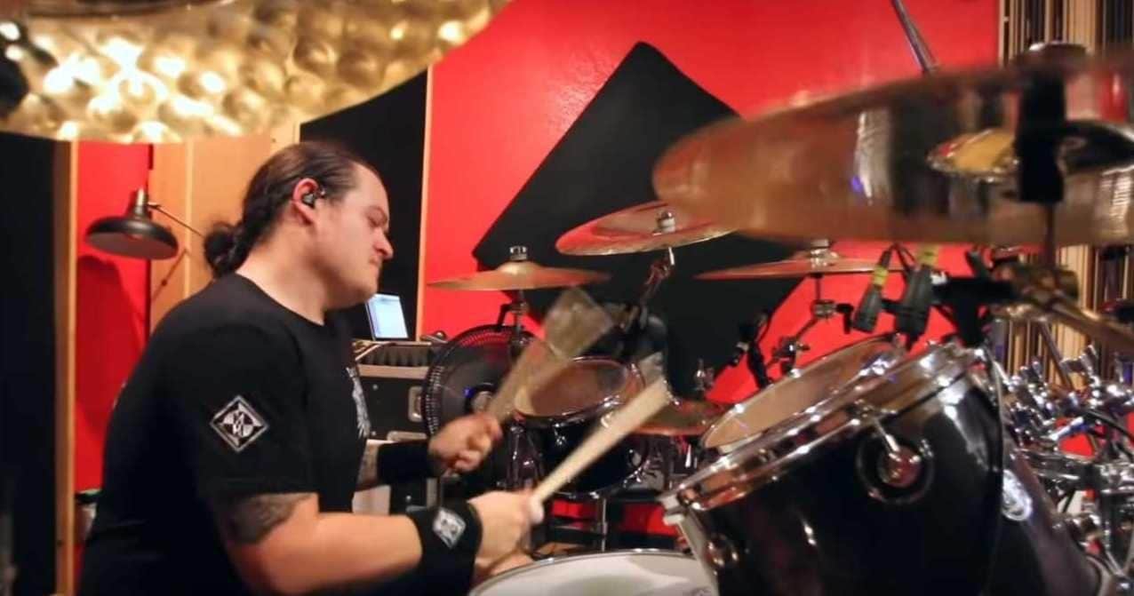 Suomeenkin piakkoin saapuva Machine Head esitteli uudet soittajansa ...