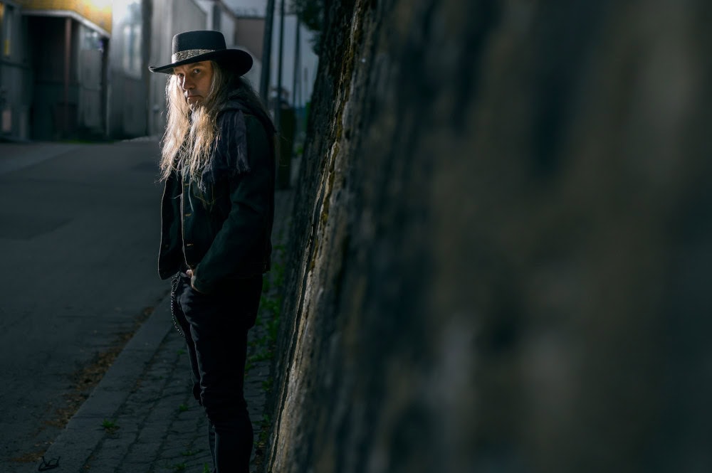 Toiseen tukeutumalla pääsee läpi vaikka harmaan kiven, muistuttaa Tuple ...