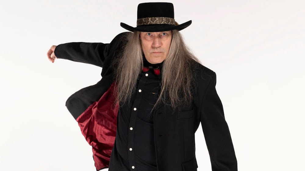 Tarotin Tuple Salmela esittelee tulevaa soololevyään - Luvassa ...