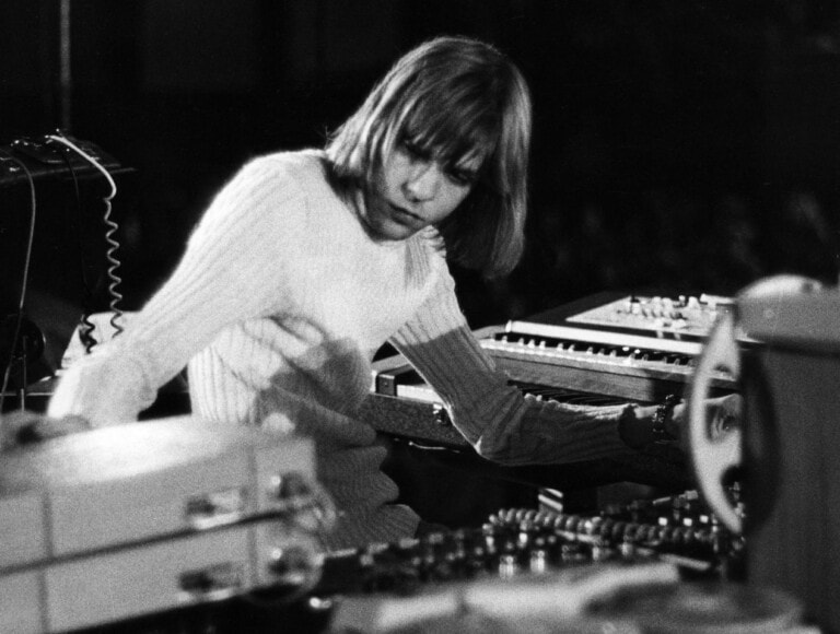 Elektronisen musiikin pioneeri Klaus Schulze on kuollut - Soundi.fi