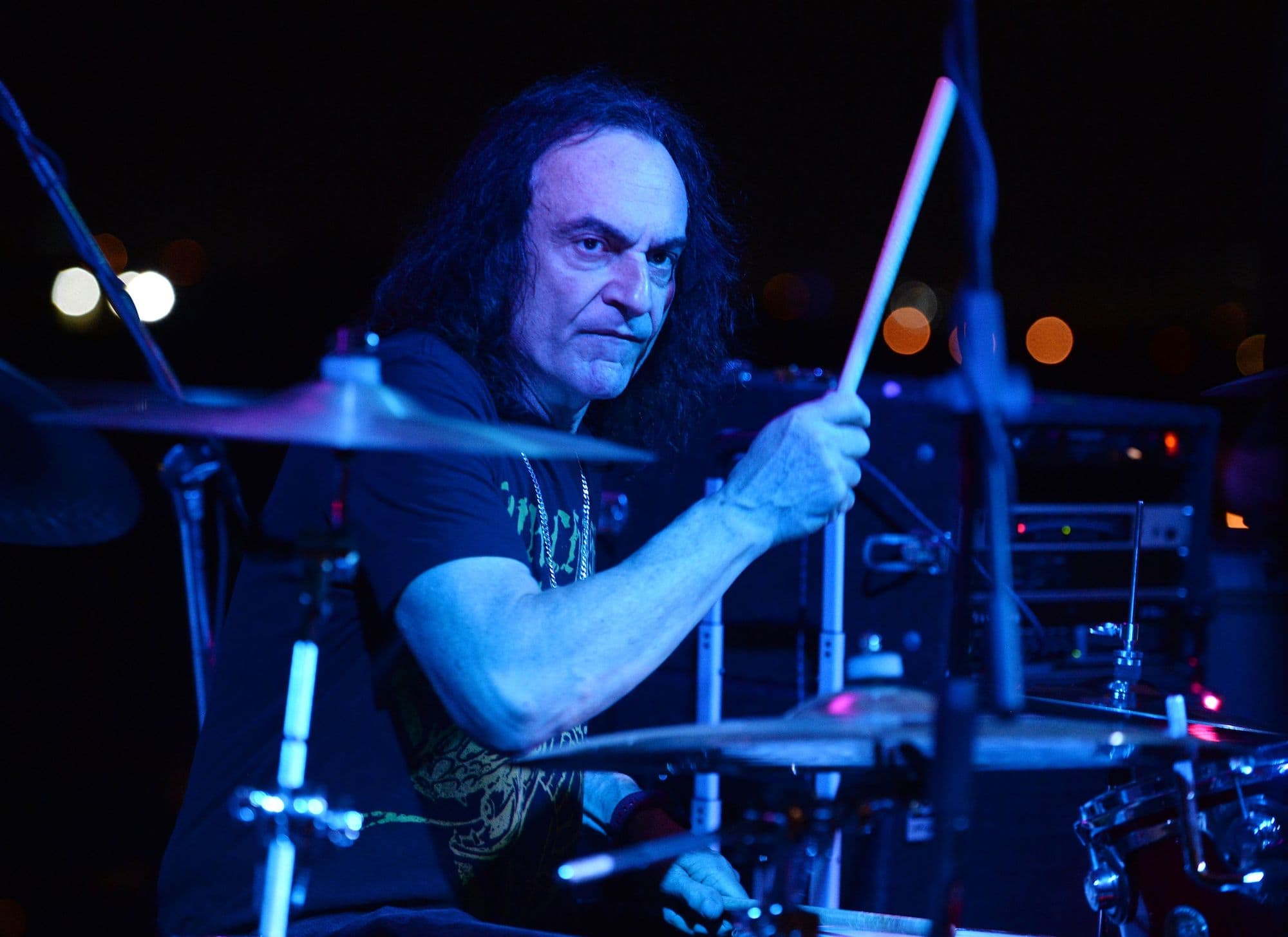 Vinny Appice muistelee 1990-luvun Black Sabbathia – kaikki hajosi ...