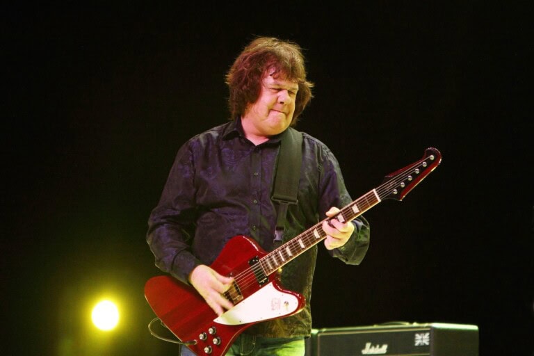 Piikikkäällä tuulella ollut Gary Moore kertoi mielipiteensä Nightwishin ...