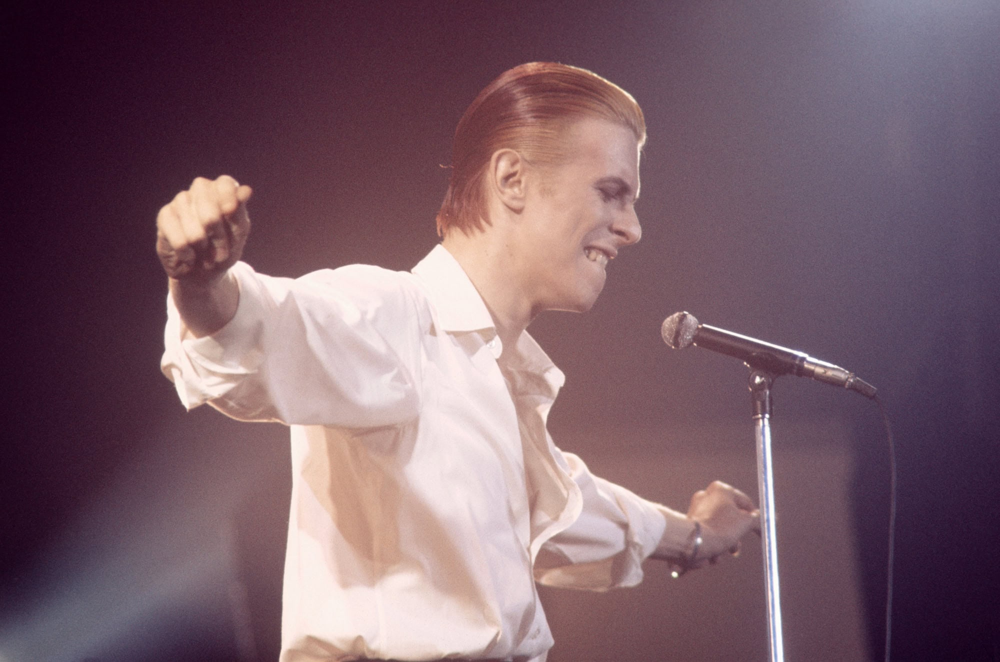 "En saanut edes viestiä" – David Bowien basisti kertoo, miten tylysti ...