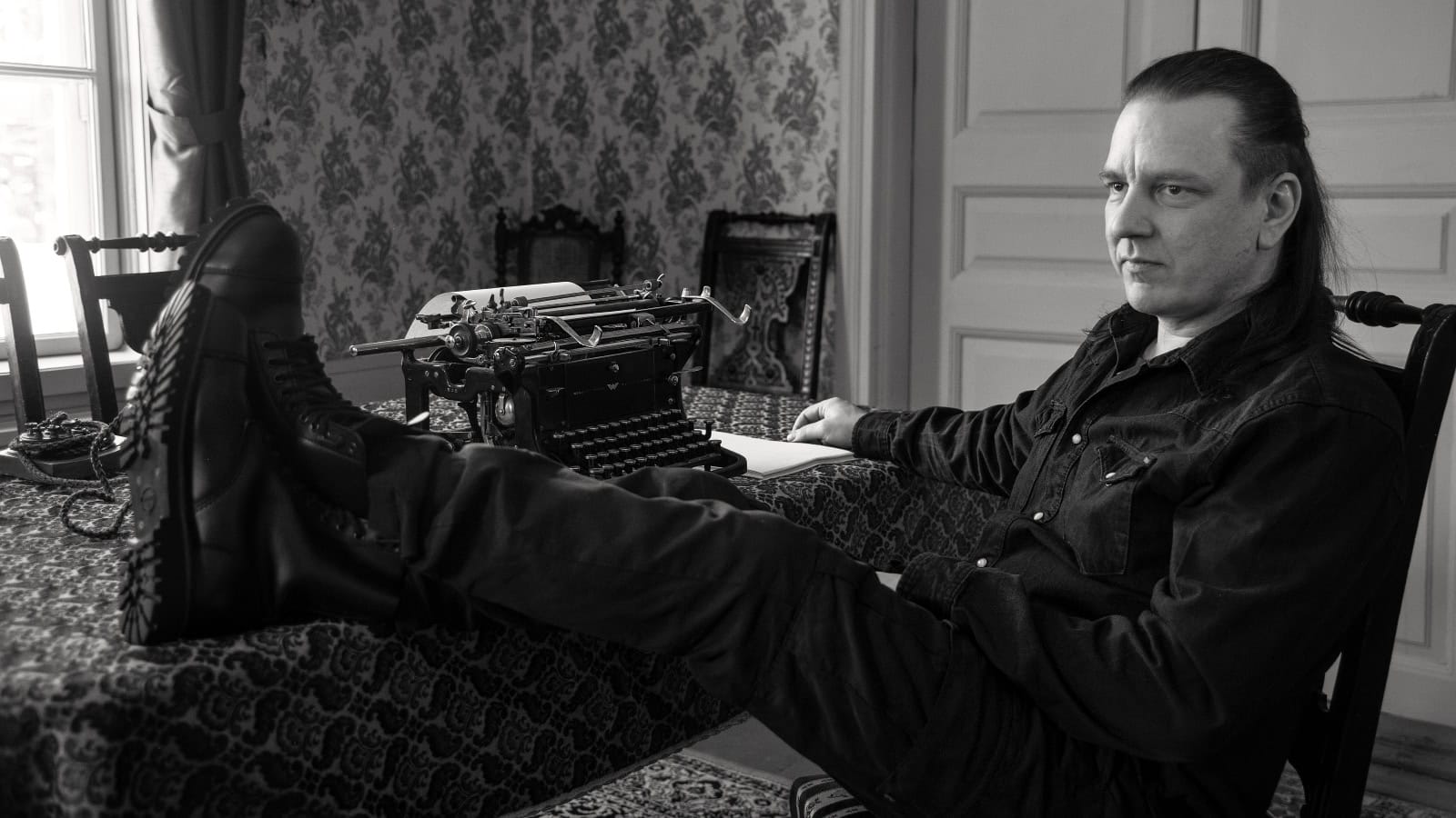 Sentenced-kitaristi Sami Lopakka 50 vuotta - Lue merkkipäivän kunniaksi ...