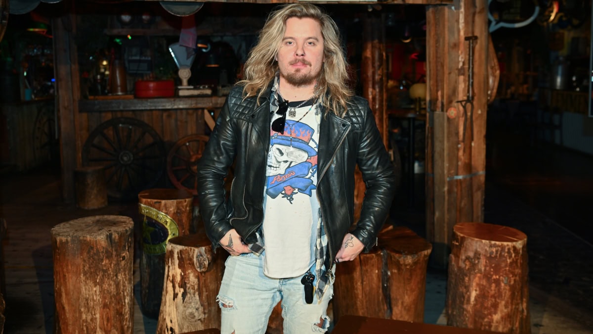 IS: Järjestyksenvalvojan kanssa "paininut" Archie Cruz sai tuomion ...