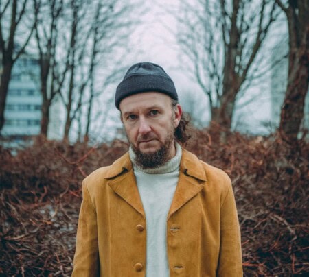 Samuli Putro laulaa uudella biisillä haikeasta hetkestä, joka tulee ...