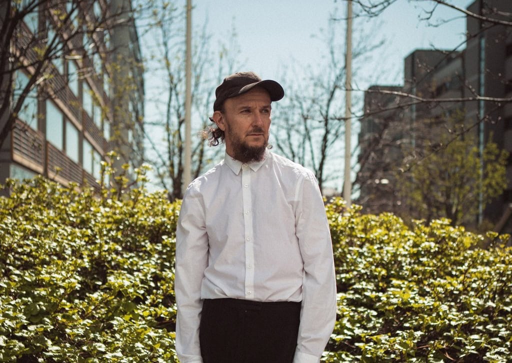 Samuli Putro julkaisi uuden biisin – Kesävieraat kuvaa naisen ja miehen ...