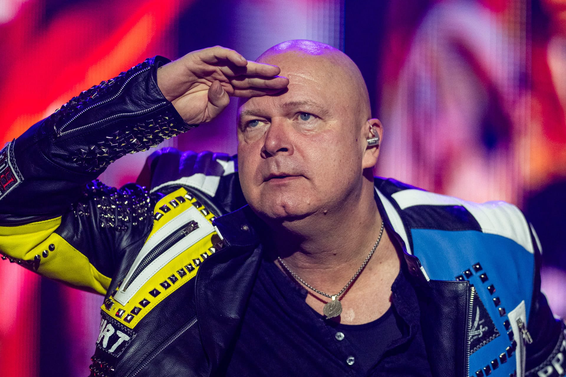 Laulaja Michael Kisken terveys reistailee, Helloween peruu keikkoja ...