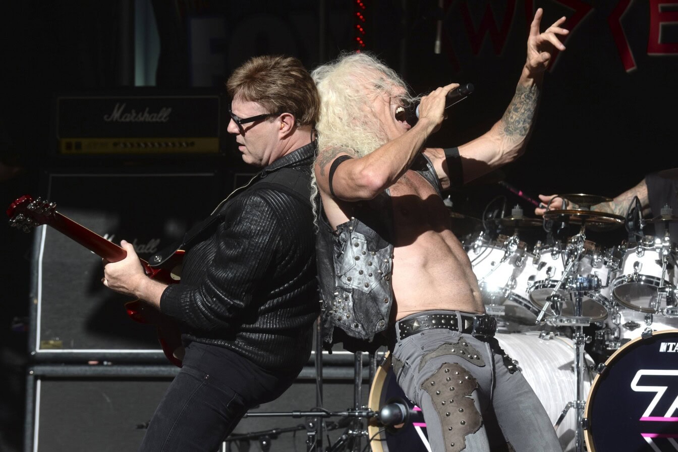 Twisted Sister perui juhlakiertueensa – nyt kitaristi Jay Jay French ...