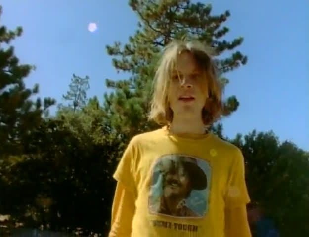 I'm a loser, baby! Katsaus 1990-luvun ikonisimpiin Music TV -hitteihin ...